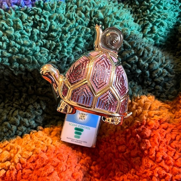 Bath & Body Works | Accents | Bath Body Works Turtle And Snail Light Up ...